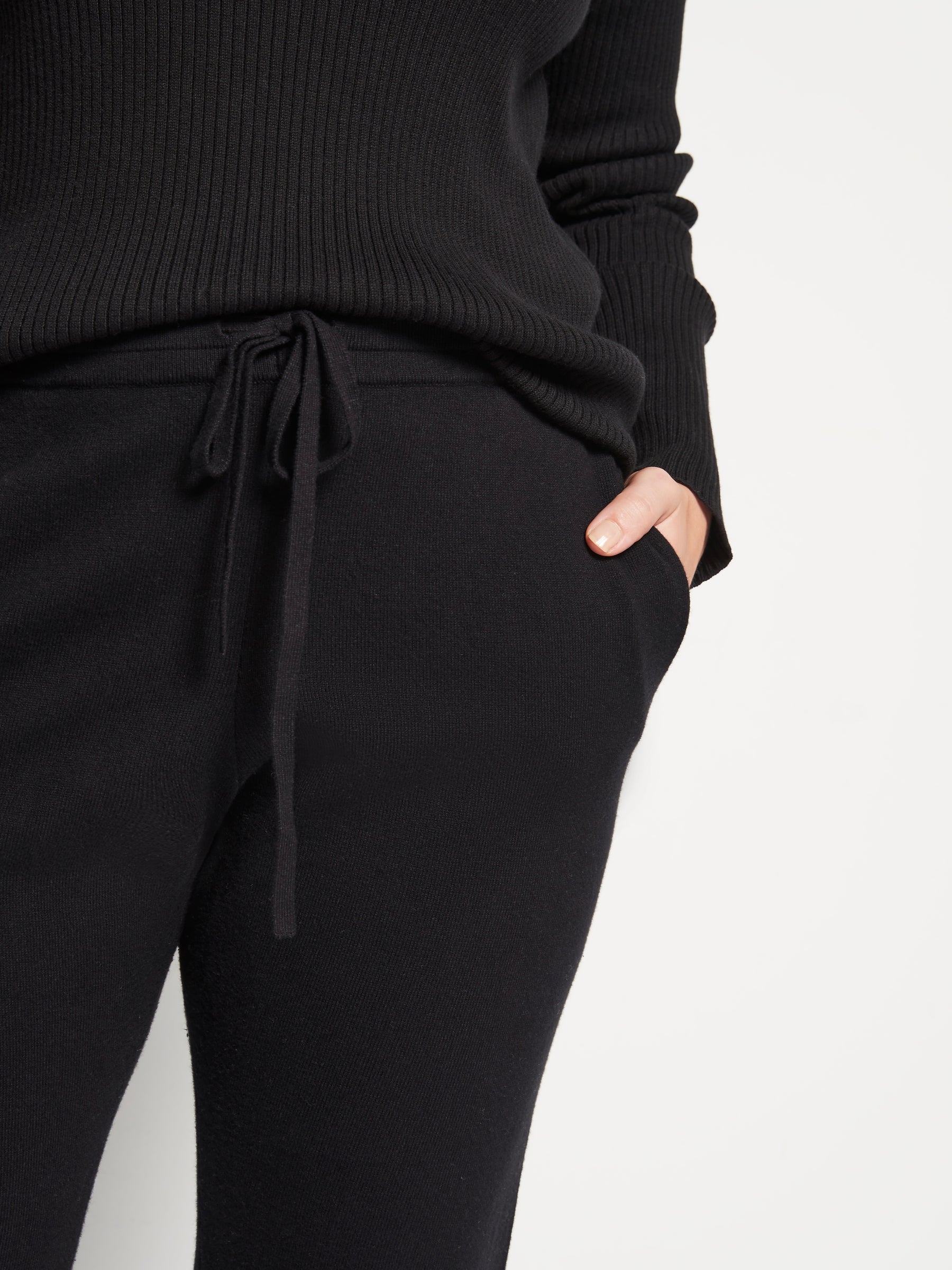JHL Slim Trackpant (Cotton Cashmere) Black – Juliette Hogan JHL Slim Trackpant (Cotton Cashmere) Black – Juliette Hogan
